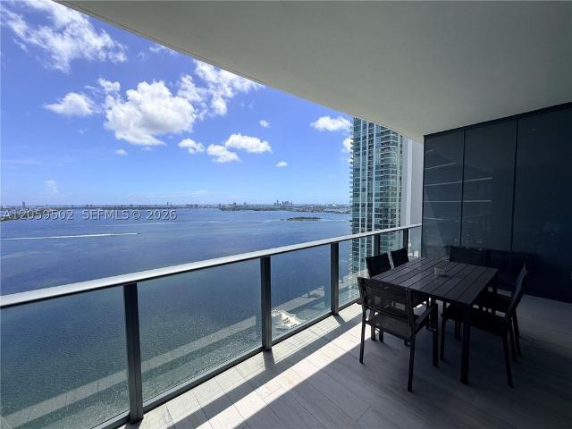 Luxury apartment complex for rent in Miami, Florida