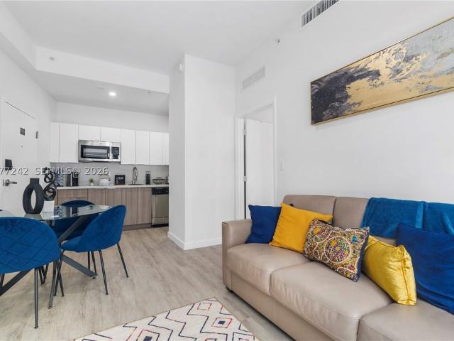 Luxury apartment complex for rent in Miami, Florida