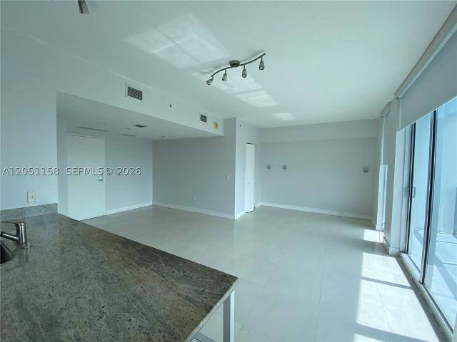 Luxury apartment complex for rent in Miami, Florida