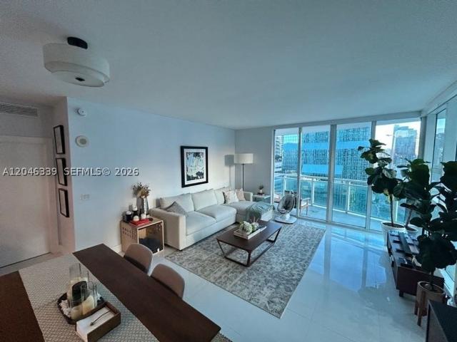 Luxury apartment complex for rent in Miami, Florida