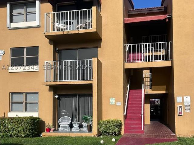 Luxury apartment complex for rent in Miami, Florida