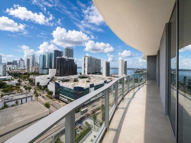 Luxury apartment complex for rent in Miami, Florida