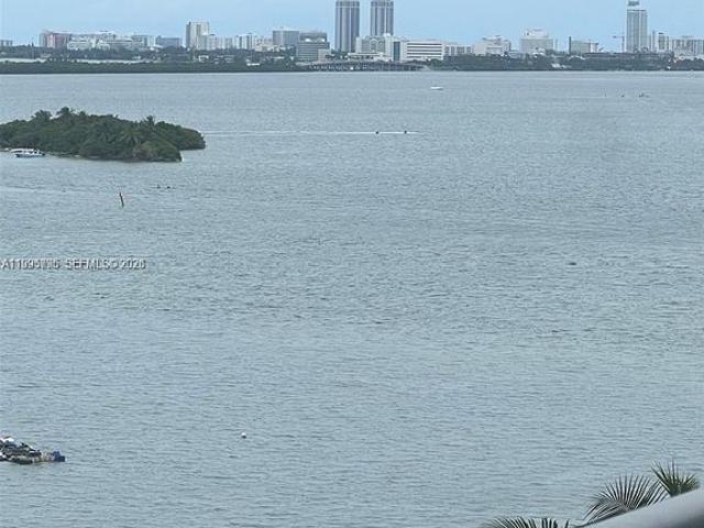 Luxury apartment complex for rent in Miami, Florida