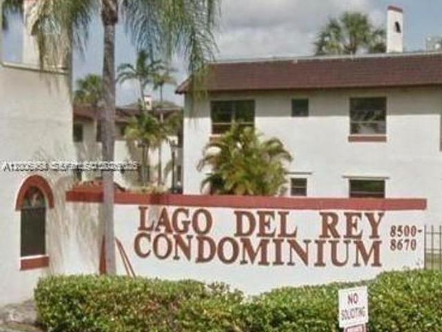 Luxury apartment complex for rent in Miami, Florida