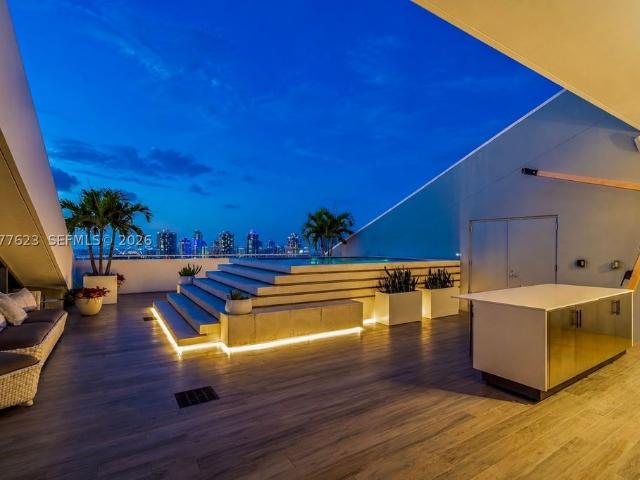 Luxury apartment complex for rent in Miami, Florida