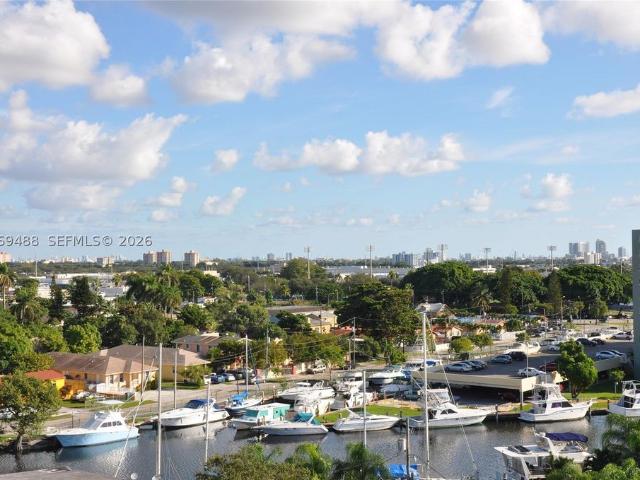 Luxury apartment complex for rent in Miami, Florida