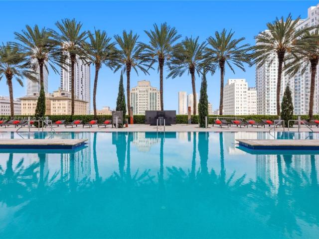 Luxury apartment complex for rent in Miami, Florida