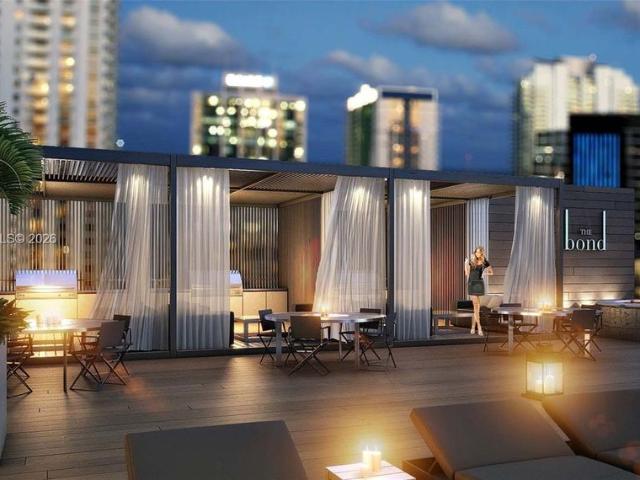 Luxury apartment complex for rent in Miami, Florida