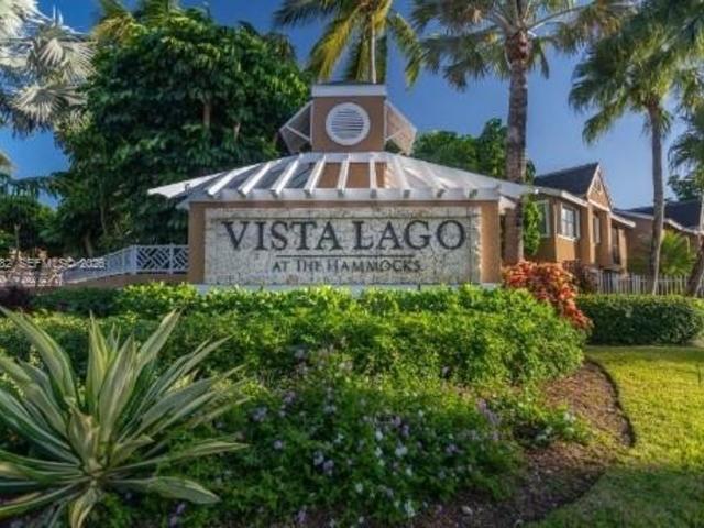 Luxury apartment complex for rent in Miami, Florida