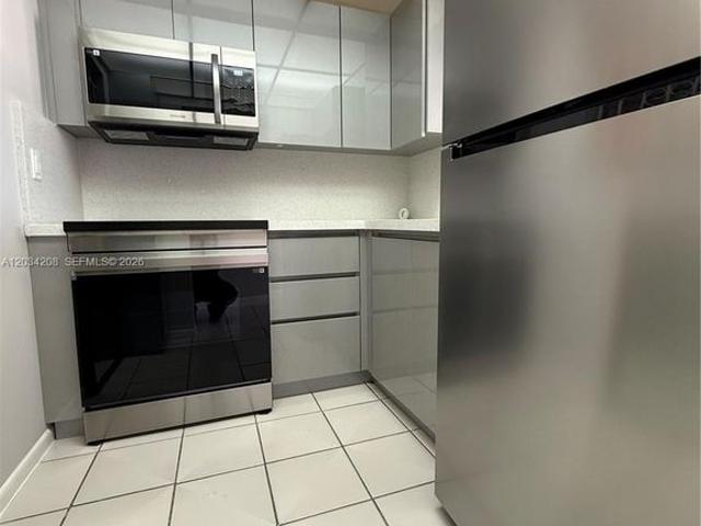Luxury apartment complex for rent in Miami, Florida