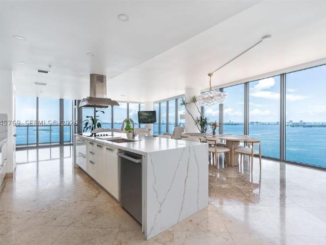 Luxury apartment complex for rent in Miami, Florida