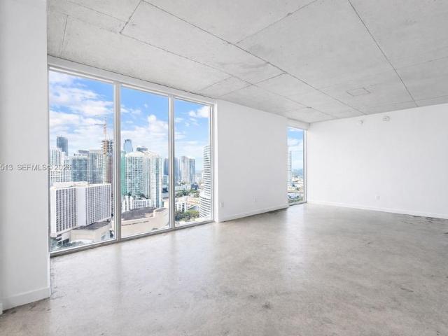 Luxury apartment complex for rent in Miami, Florida