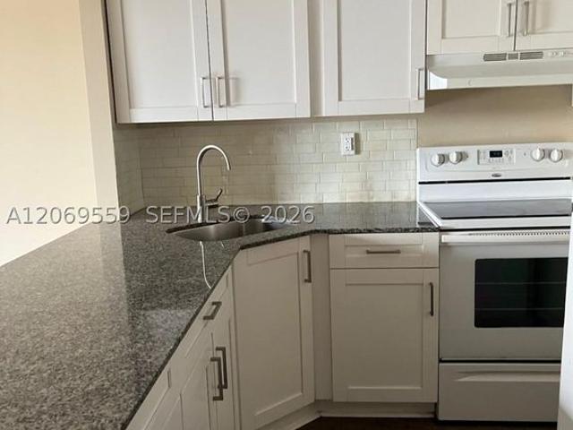 Luxury apartment complex for rent in Miami, Florida