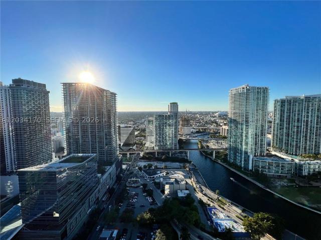 Luxury apartment complex for rent in Miami, Florida