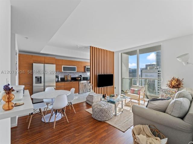 Luxury apartment complex for rent in Miami, Florida