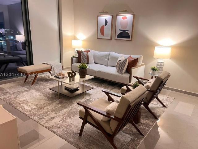 Luxury apartment complex for rent in Miami, Florida