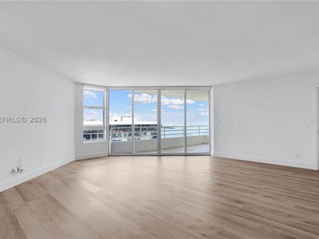 Luxury apartment complex for rent in Miami, Florida
