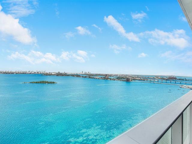 Luxury apartment complex for rent in Miami, Florida