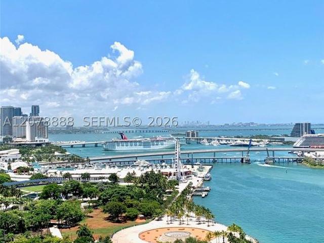 Luxury apartment complex for rent in Miami, Florida