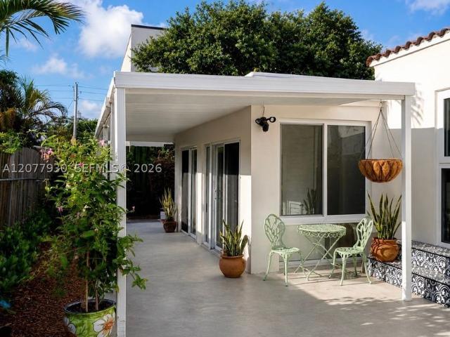Luxury apartment complex for rent in Miami, Florida