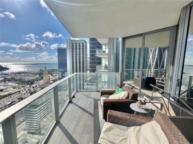 Luxury apartment complex for rent in Miami, Florida