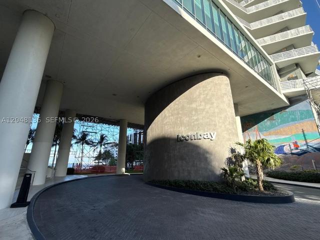 Luxury apartment complex for rent in Miami, Florida