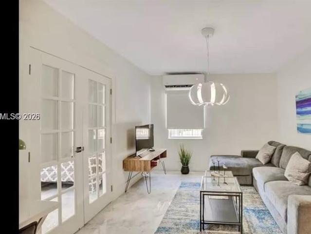 Luxury apartment complex for rent in Miami, Florida