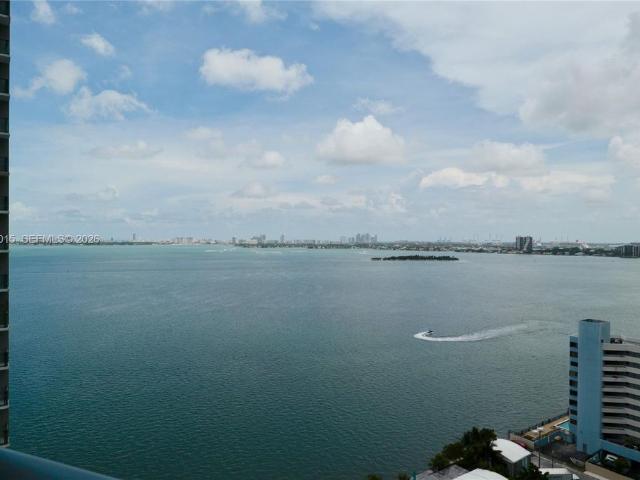 Luxury apartment complex for rent in Miami, Florida