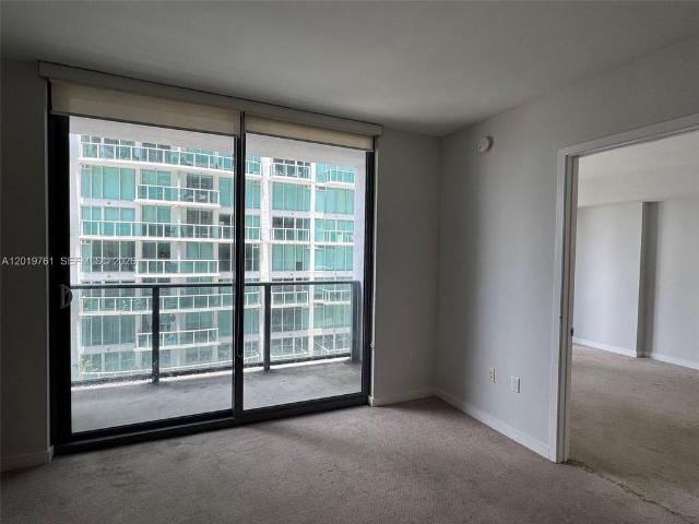 Luxury apartment complex for rent in Miami, Florida