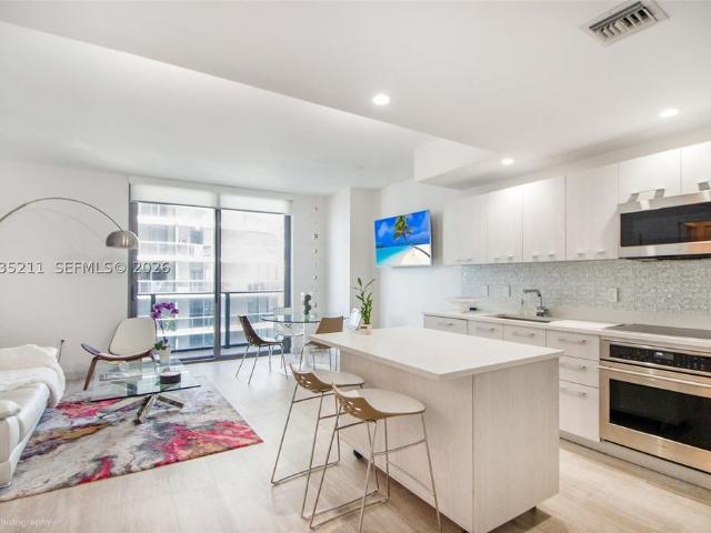 Luxury apartment complex for rent in Miami, Florida