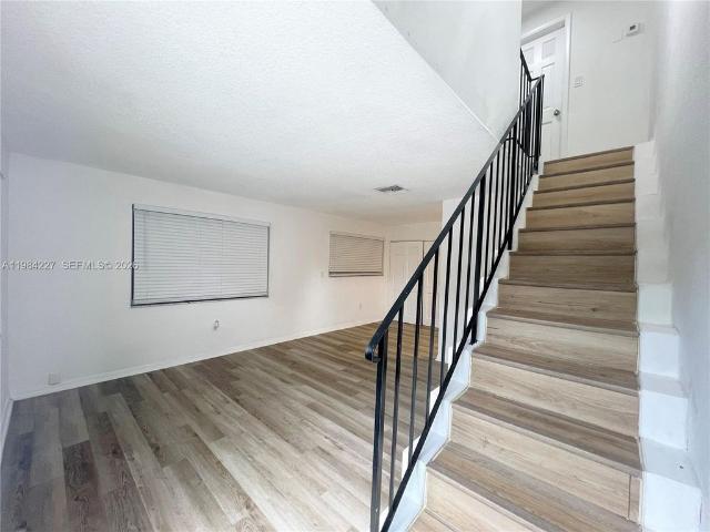 Luxury apartment complex for rent in Miami, Florida