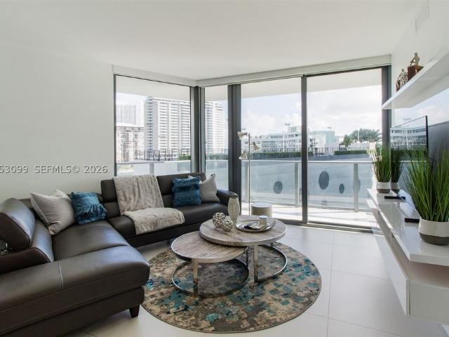 Luxury apartment complex for rent in Miami, Florida