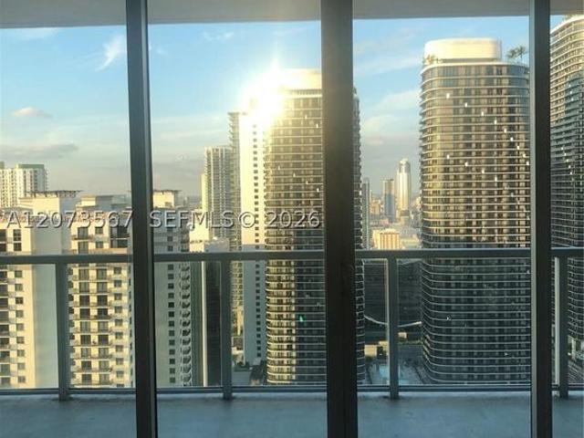 Luxury apartment complex for rent in Miami, Florida