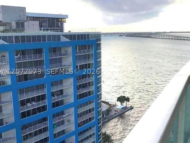 Luxury apartment complex for rent in Miami, Florida