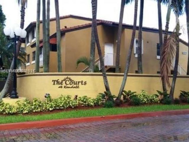 Luxury apartment complex for rent in Miami, Florida