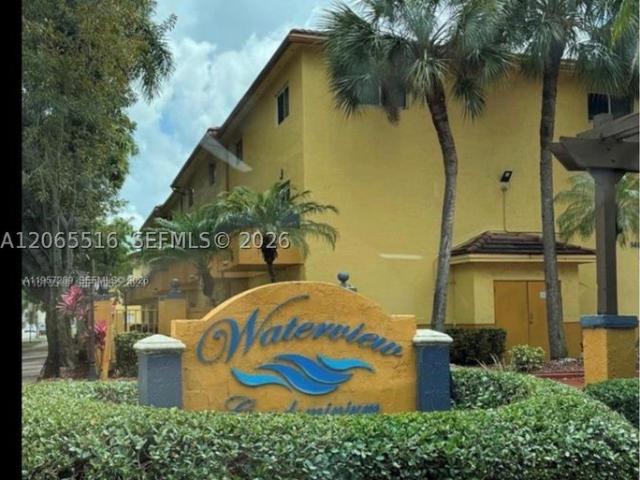 Luxury apartment complex for rent in Miami, Florida