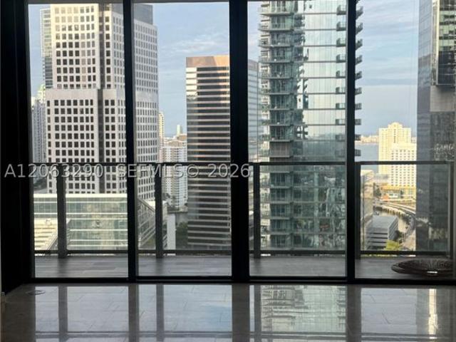Luxury apartment complex for rent in Miami, Florida