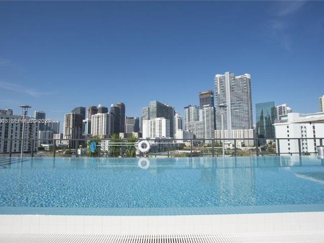 Luxury apartment complex for rent in Miami, Florida