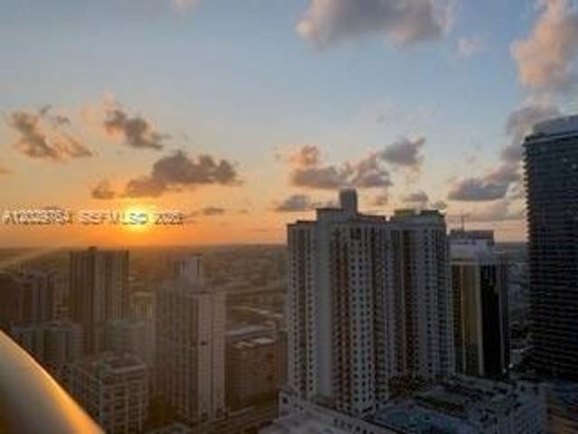 Luxury apartment complex for rent in Miami, Florida