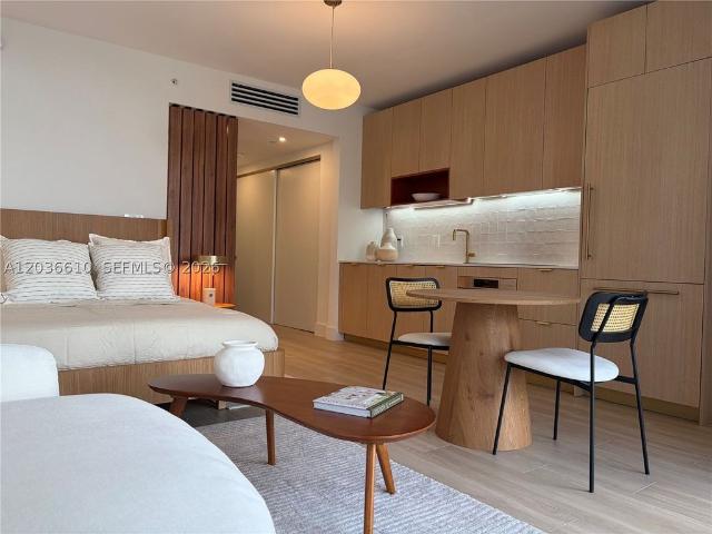 Luxury apartment complex for rent in Miami, Florida