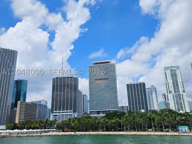 Luxury apartment complex for rent in Miami, Florida