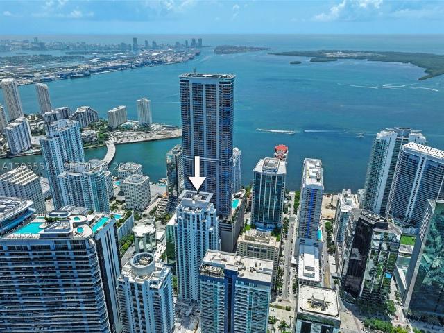 Luxury apartment complex for rent in Miami, Florida