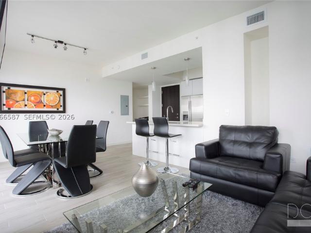 Luxury apartment complex for rent in Miami, Florida