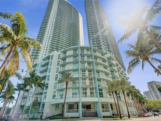 Luxury apartment complex for rent in Miami, Florida