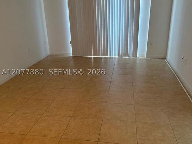 Luxury apartment complex for rent in Miami, Florida