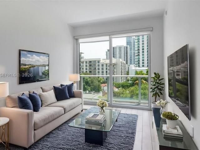 Luxury apartment complex for rent in Miami, Florida