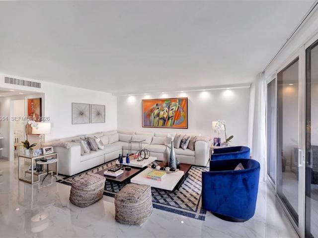 Luxury apartment complex for rent in Miami, Florida