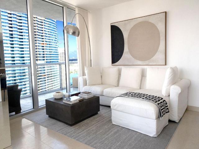 Luxury apartment complex for rent in Miami, Florida
