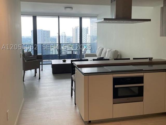 Luxury apartment complex for rent in Miami, Florida
