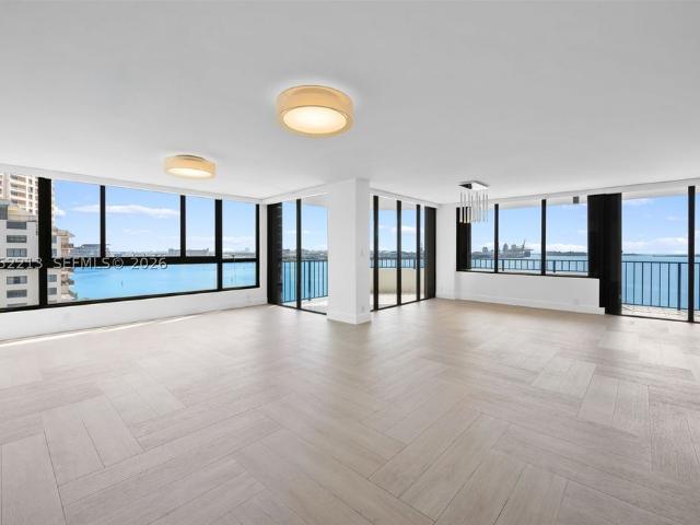 Luxury apartment complex for rent in Miami, Florida